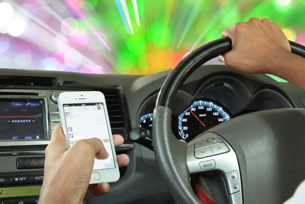 The Dangers Of Texting And Driving | St. Louis Trial Lawyers